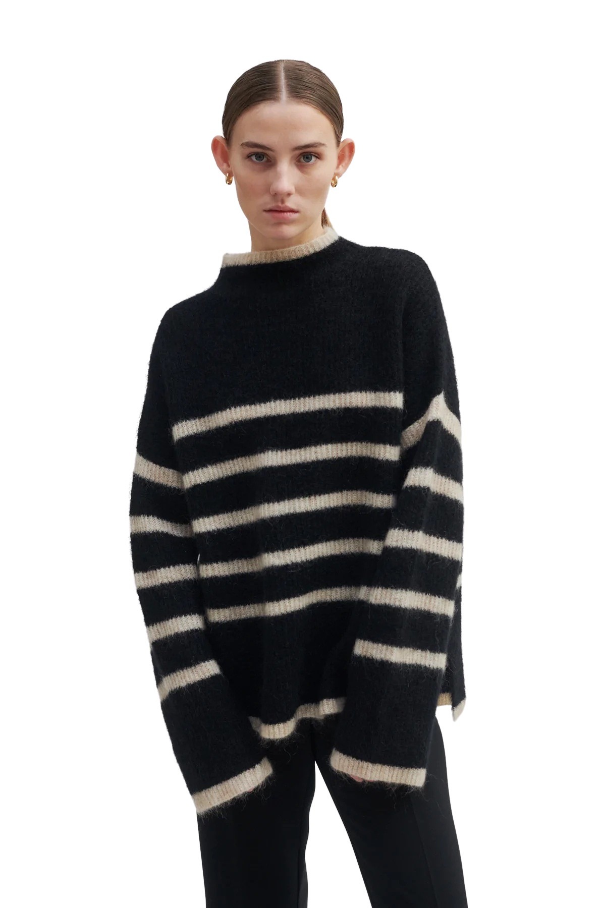 Second Female Ovalis Knit T-Neck - Sort | Follestad