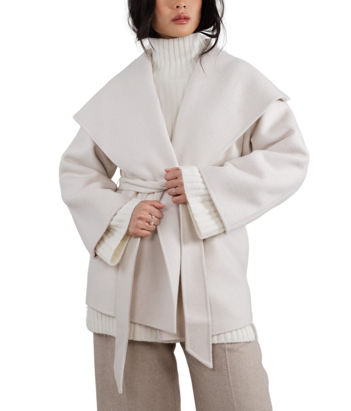 Urban Pioneers Nani Jacket - Beige | Follestad