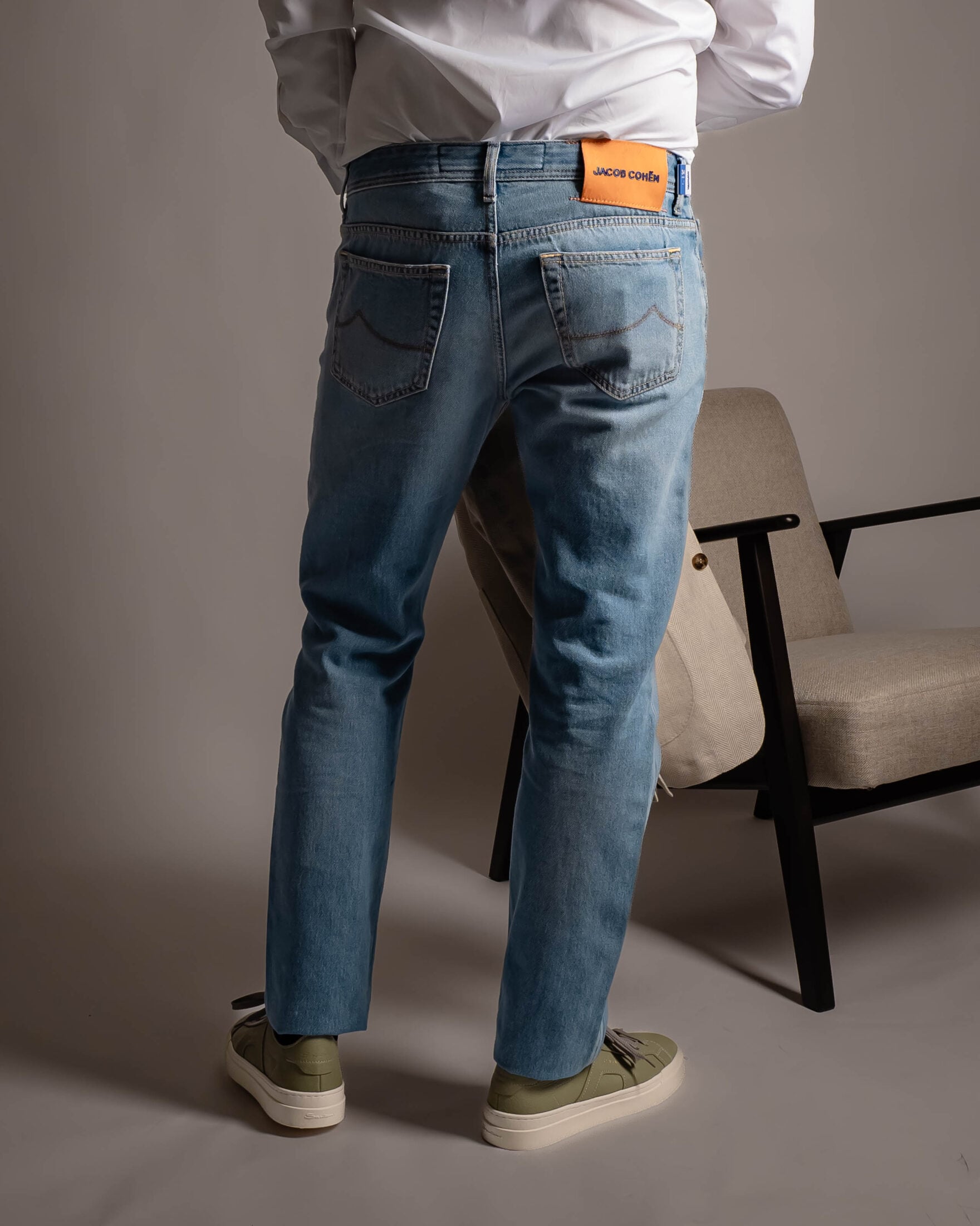 Jacob Cohën Bard - Lysblå | Follestad