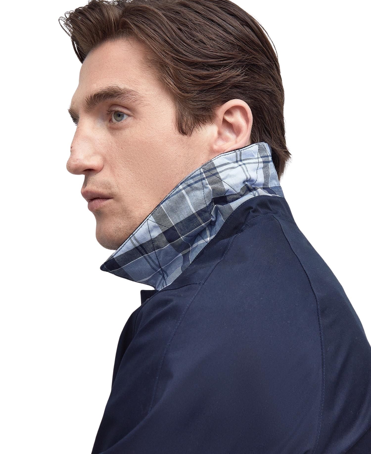 Barbour Rokig Lightweight Waterproof Mac - Marine | Follestad
